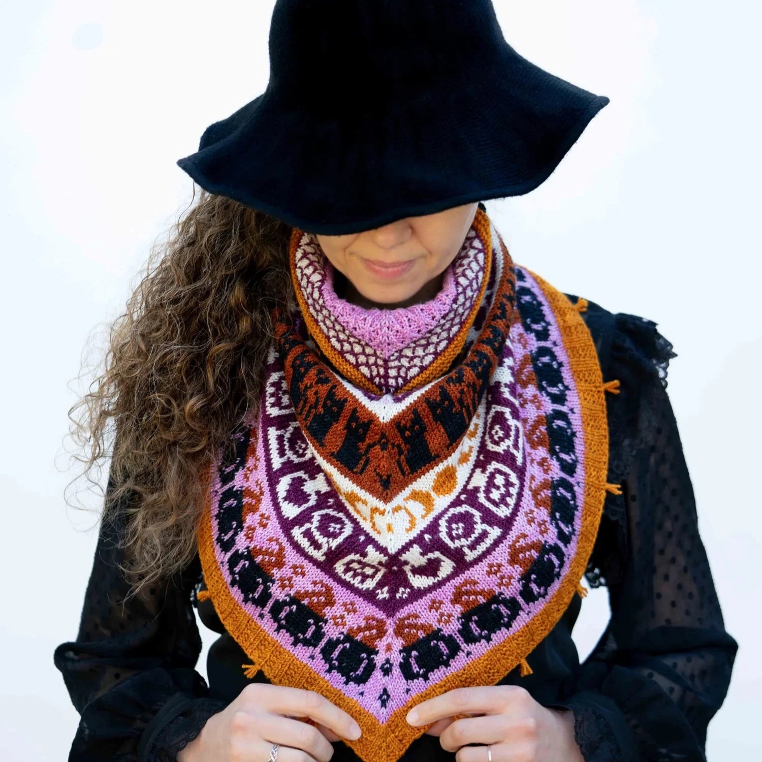 Witch's Brew MKAL by Tellybean Knits, Stephanie Lotven KIT – lolodidit